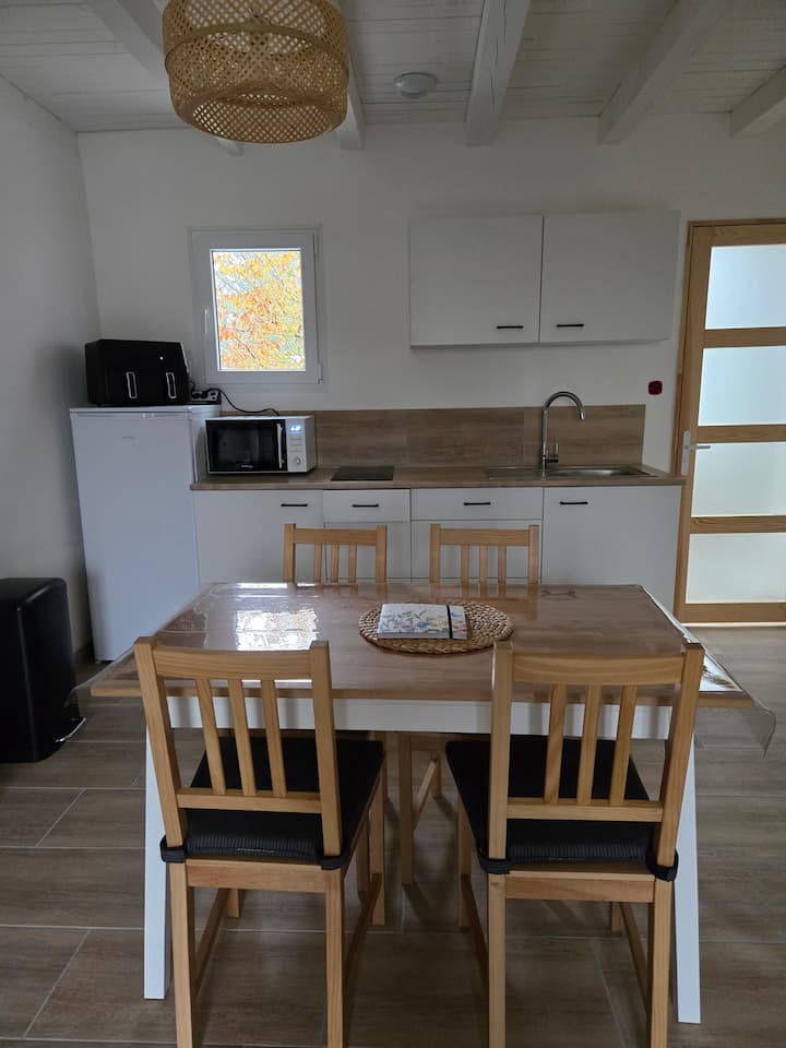 Duplex 4 Pers
1 Lit Double Et 1 Canapé Convertible - Somme