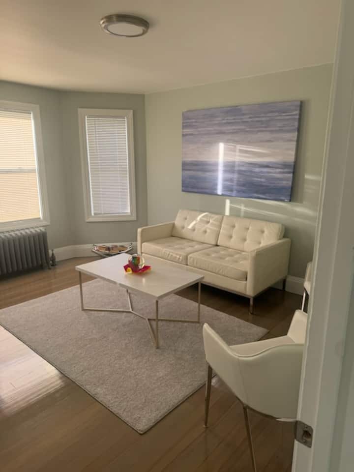 Fully Renovated 2 Bedroom Heart Of Pawtucket - Rehoboth