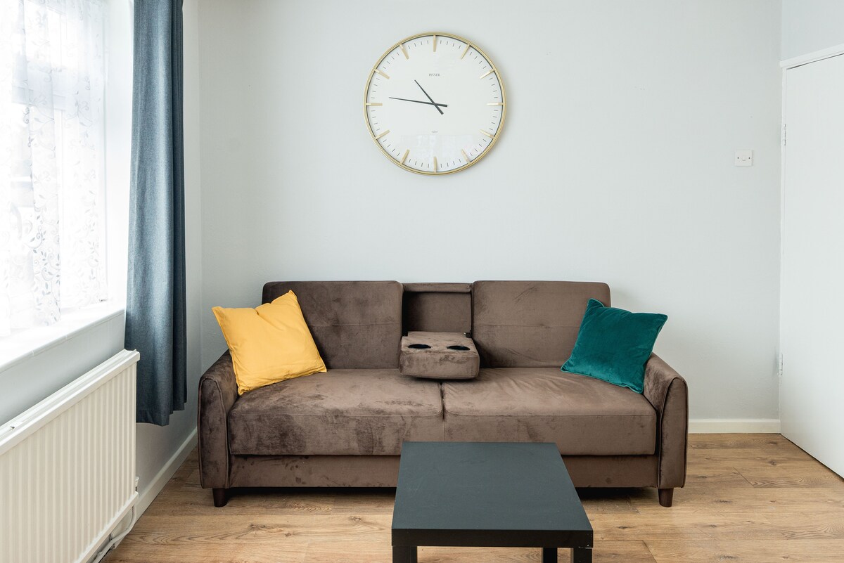 Accogliente alloggio con 2 letti vicino all'aeroporto di Luton - case ...