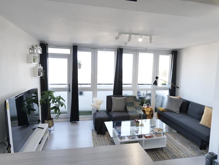 Botanical House 61 (Clean Flat & Great Location) - Greenwich
