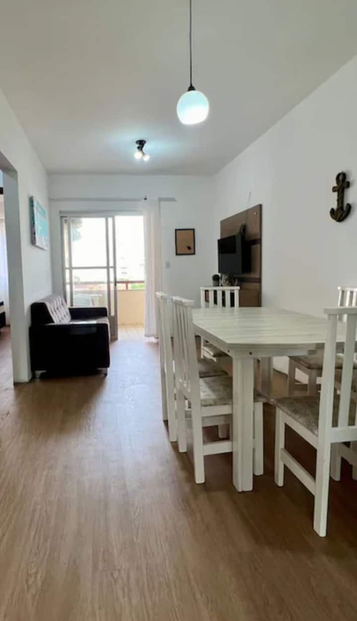 Apartamento 100 Metros Da Praia - Navegantes