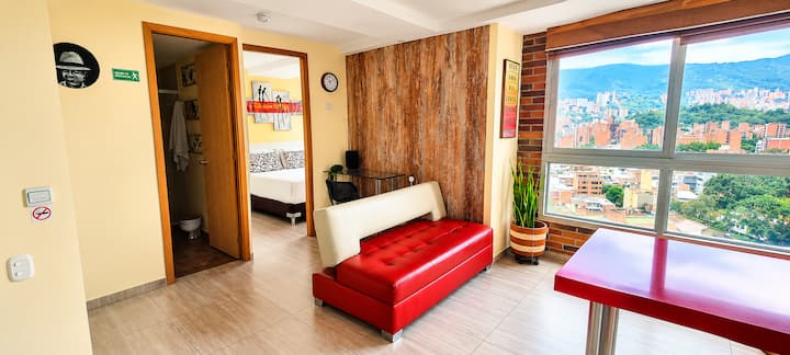 Laureles 16th Floor Stylish Spring City Treat :) - Itagüi