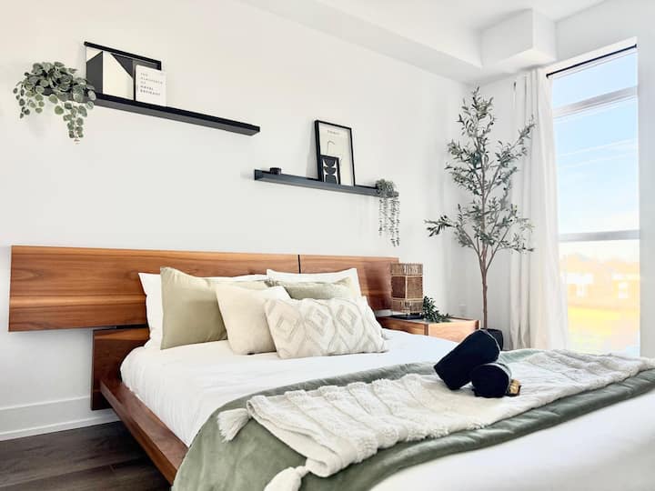 Boutique Modern Stay • Epic Coffee Bar - Burlington