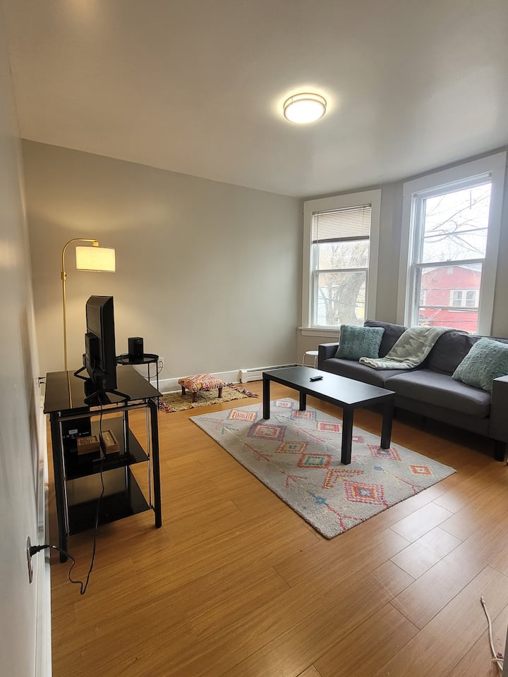 Pepperell Street Charm: 3br Near Everything! - Nova Scotia