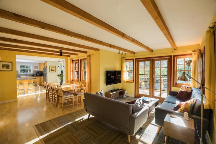 Green Lake Walden - 5br Garden Retreat - Sleeps 10 - Seattle, WA