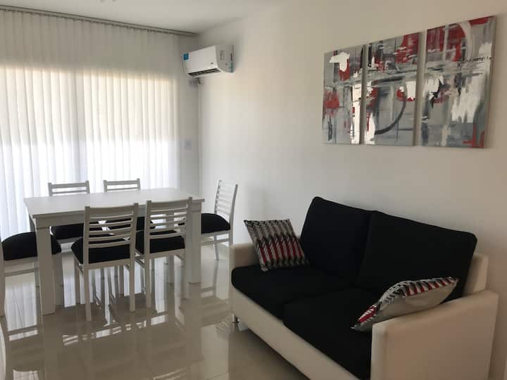 Departamento Con Cochera En Bahía Blanca - Bahía Blanca