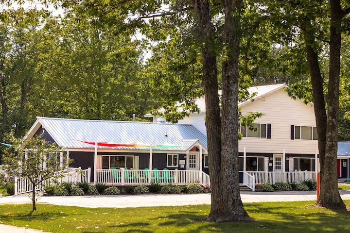 Cloud 9 At The Parker House - Presque Isle, MI