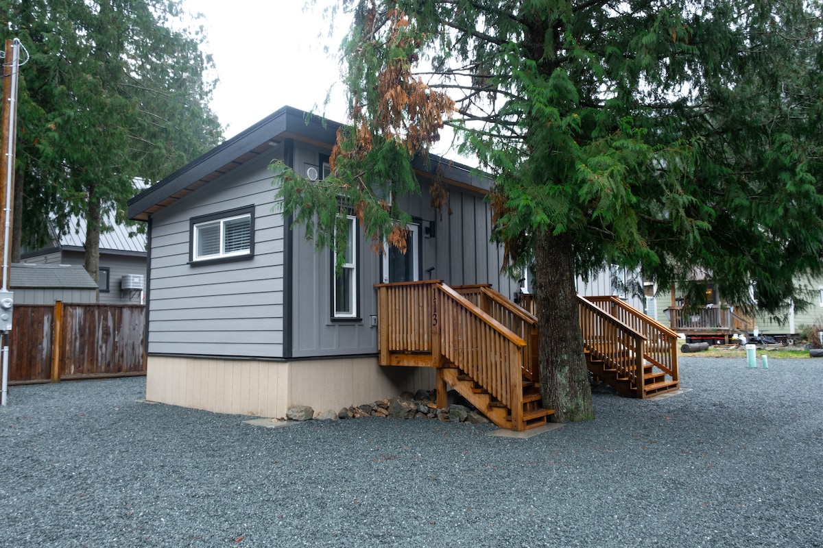 Le Käbin | Cabane confortable 2BR - Maisons à louer à Sunshine Valley ...