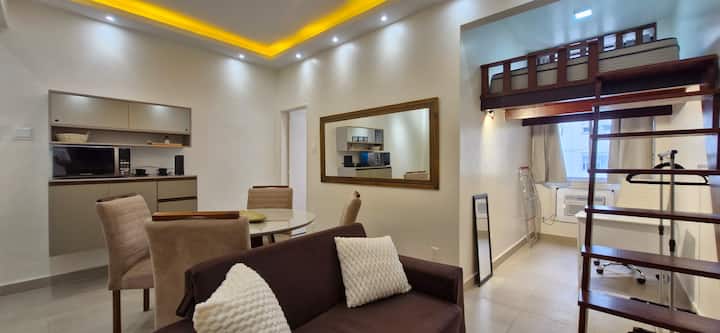 Bloc De La Plage De Copacabana à Côté D'ipanema! - Brazil