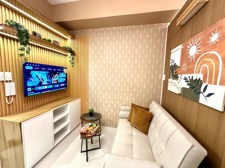 City Escape W/ Balcony, Internet & Pool At Makati - Makati