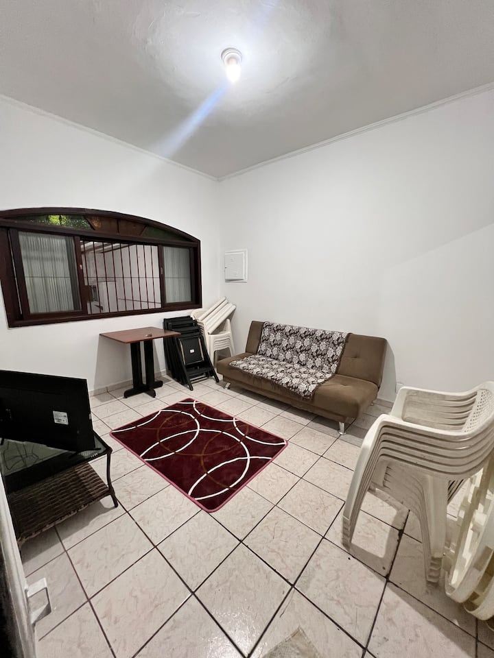 Casa Próximo à Praia No Canto Do Forte - Praia Grande