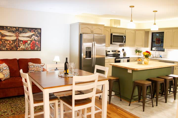 The Dragonfly Inn - Laurel, MS