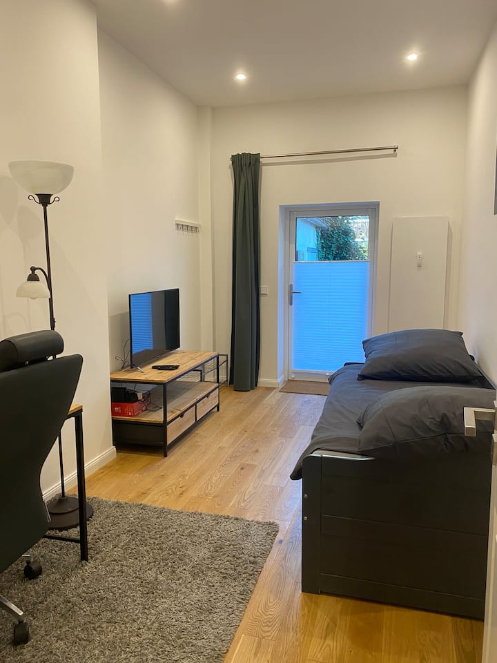 Studio In Eppendorf Uke With Independent Entrance - Hamburg