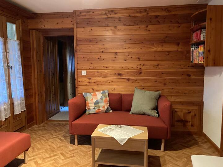 Appartement à Louer Dans Un Chalet En Valais - Arolla