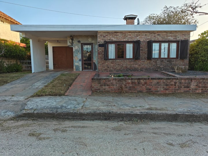 Casa Para 12. Centro - La Paloma