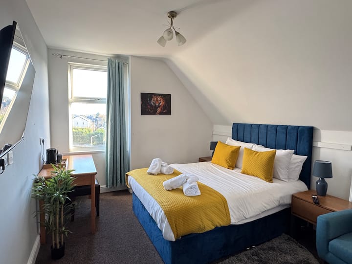 The Linden Leaf Self Check In Hotel Double Room - Nottingham