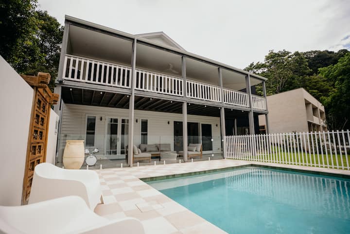 Secluded Coastal Haven · Pool & Family Luxury - Byron Bay
