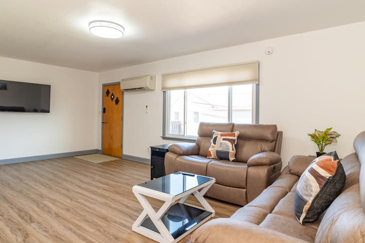 Cozy & Quiet Apartment Minutes From Iu - Oliver Winery, Bloomington