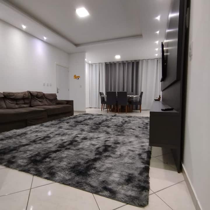 Ap Espaçoso Em áRea Nobre - Torres