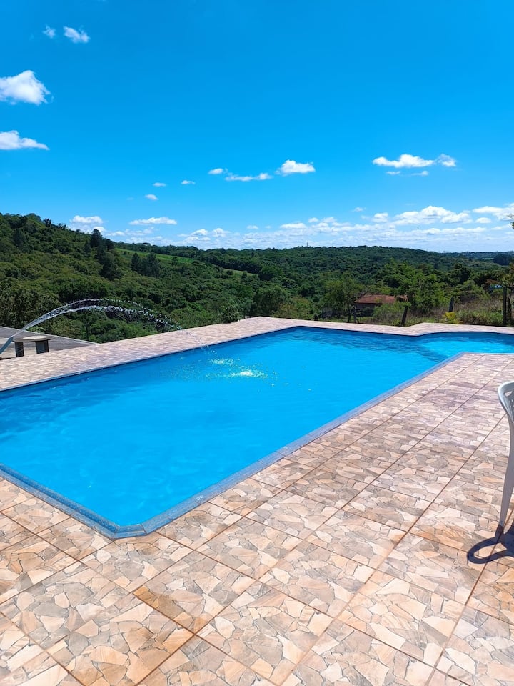 Chácara Aconchegante Em Ibiúna – Vista Incrível - Ibiúna