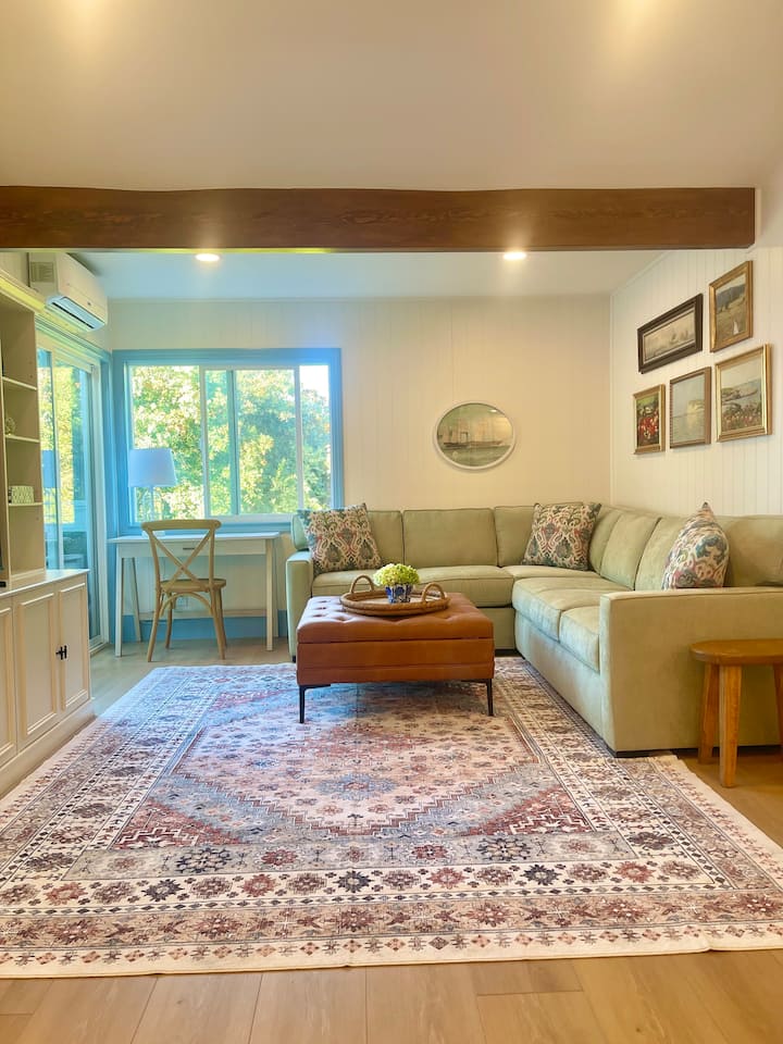 Cozy Coastal Getaway - Laguna Niguel
