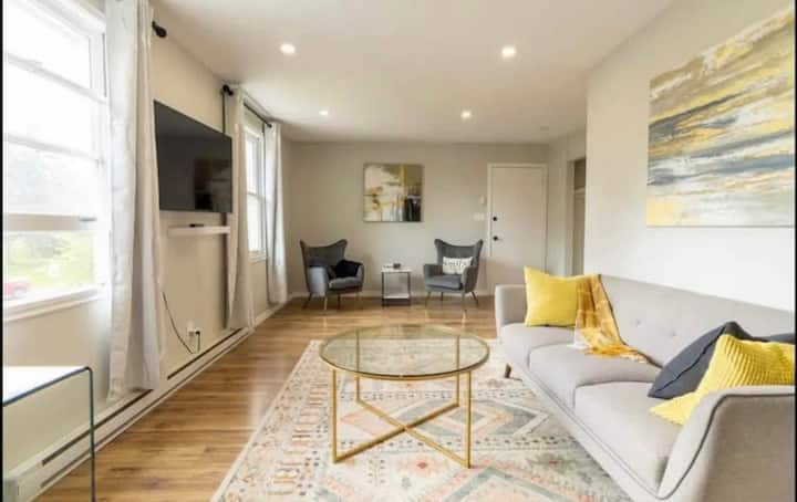 Jr's Place - Kemptville