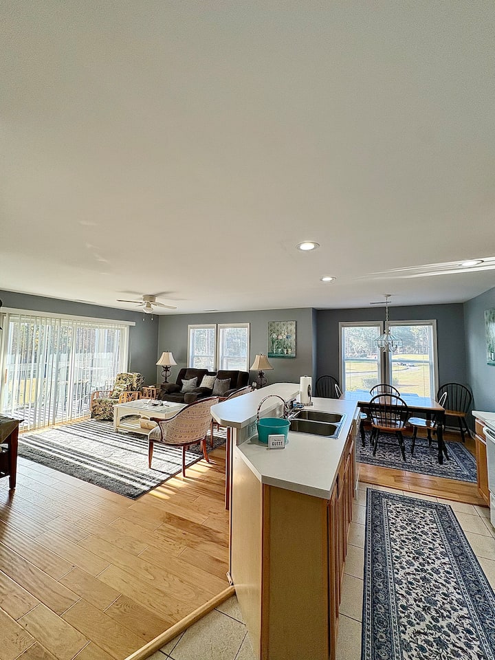 Coastal Cove Retreat - 볼리비아