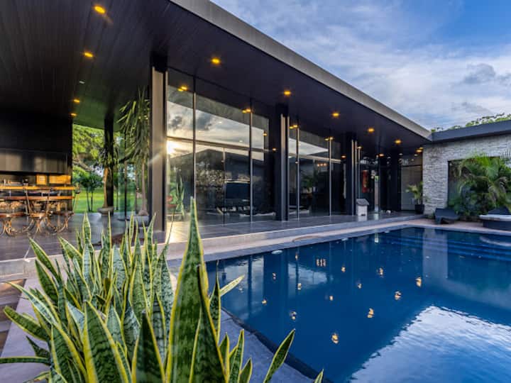 Retiro De Lujo En El Campo: Calma Y Conexión Plena - Bolivia