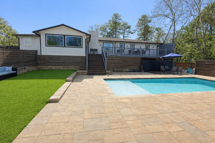 Home In Marietta - Marietta, GA