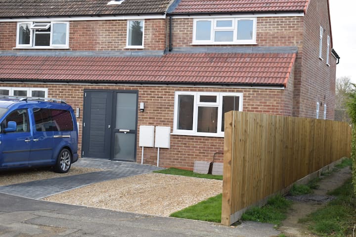 Bright Cozy 2 Bedroom Apartment In Oxford - Oxford