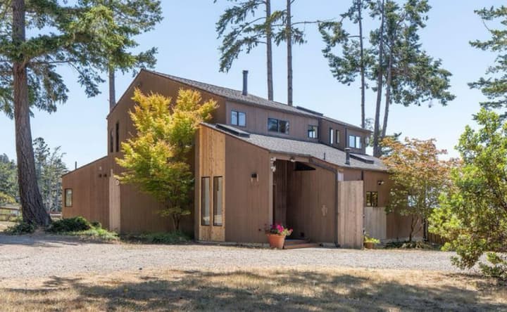 Perfect Coastal Getaway - Gualala, CA