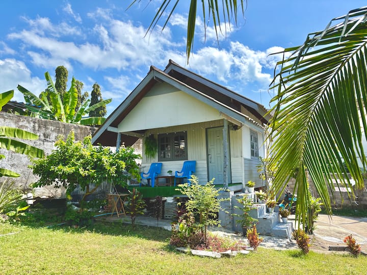 Freya Wooden Bungalow | Haad Rin, Full Moon - Ko Pha Ngan