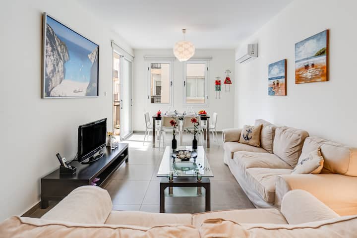 Lori Apartment - Полис