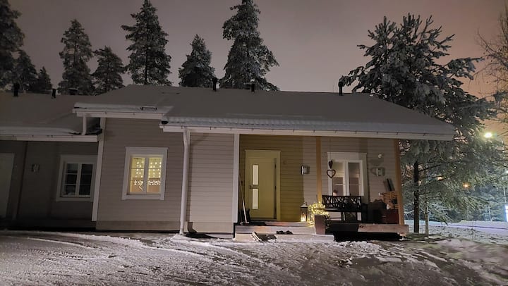 Tilava Ja Viihtyisä Loma-asunto Vuokatin Ytimessä. - Kainuu