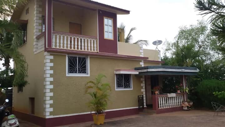 Its A Proper Old Style Home Stay Close To Nature - Malvan
