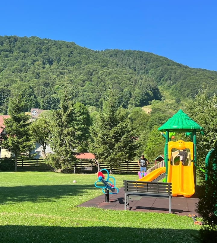 Cabana Bran · 3 Camere · Garden Retreat Keyhouse - Bran