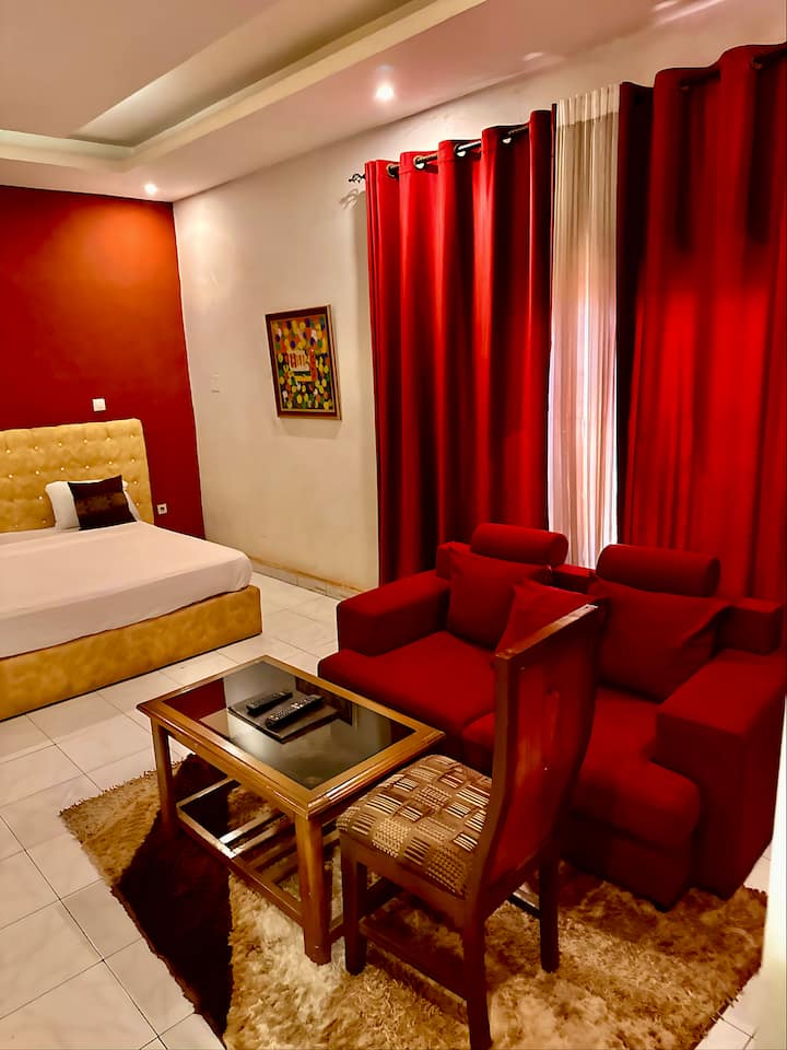 Studio Meublé Au Golf, éLectricité à Votre Charge. - Bamako