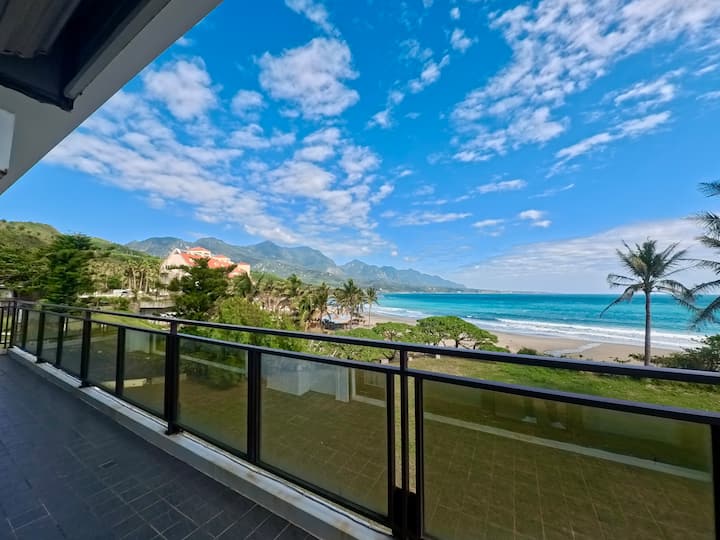 月伴灣海景沙灘民宿 - 卑南