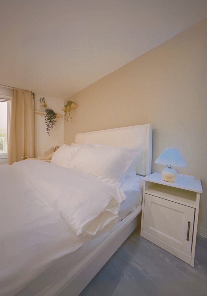 Milk & Mist 霧奶小居｜西門捷運3min＃有窗＃休憩空間 #奶油風 - Taipei