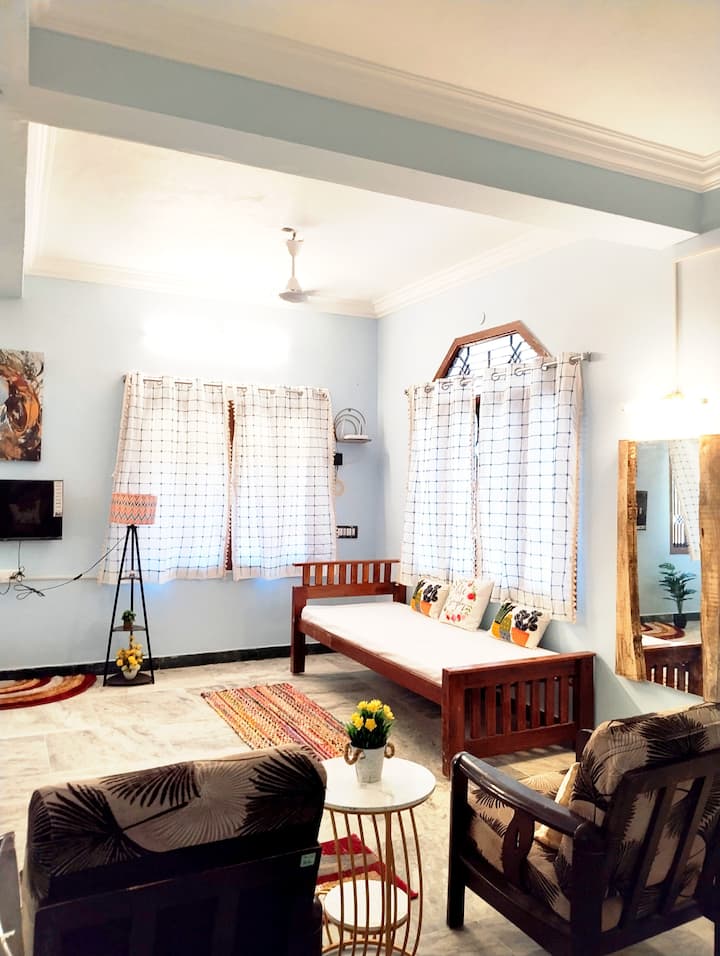 Spacious 4.5bhk | Ideal 10–14 | 4.9 Km Whitetown - Pondichéry