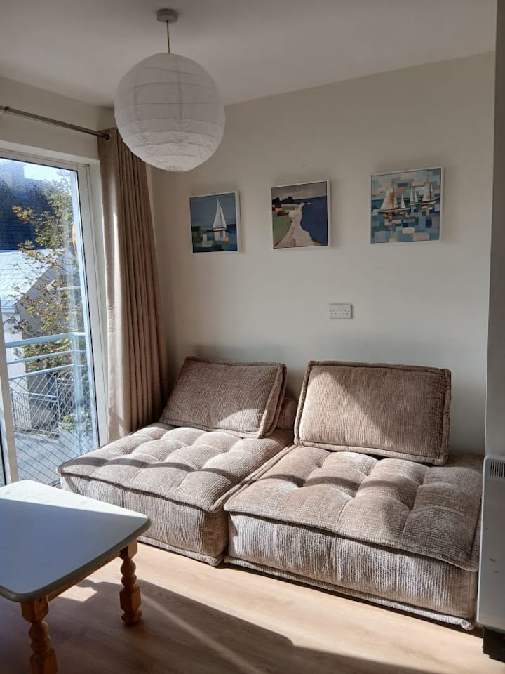 2 Cois  Farraige, - Kilkee