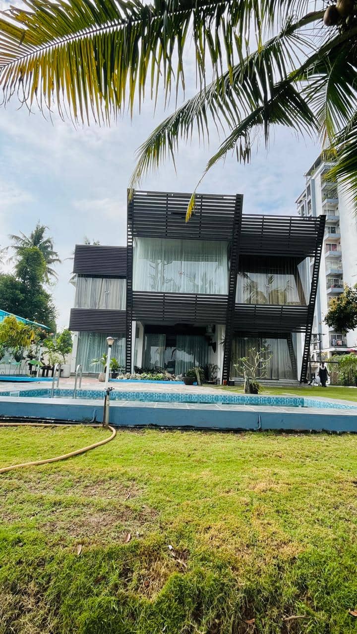 River Glass Retrive Aluva - Cochín