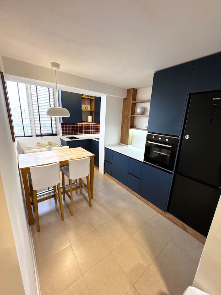 Sunny Apartment Near Forest Park | Green Dighomi - 第比利斯