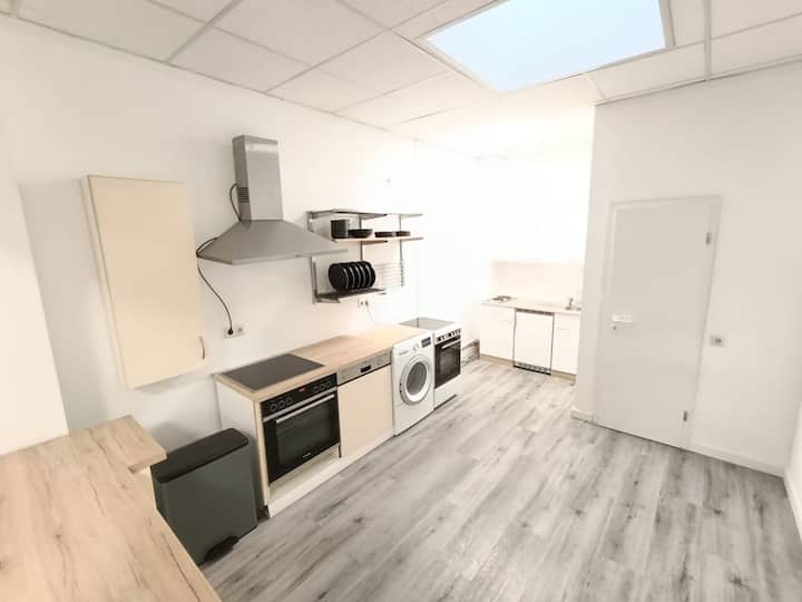 Apartment Mit 1 Schlafzimmer 2 Gäste - Aschaffenburg