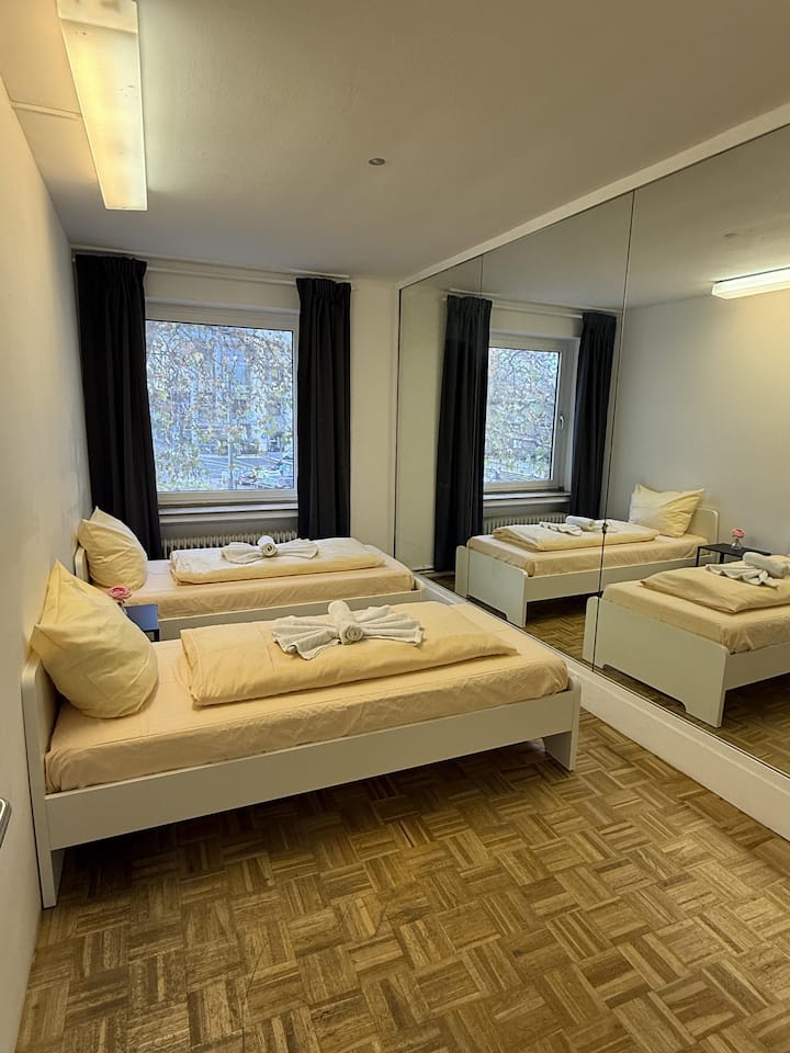 Central 4-bedroom Apartment In Cologne City Center - Cologne