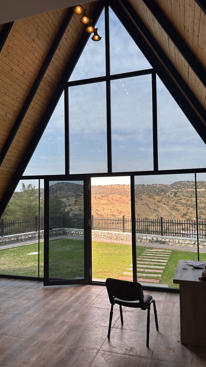 Enjoy Kurdish Mountains - Irak