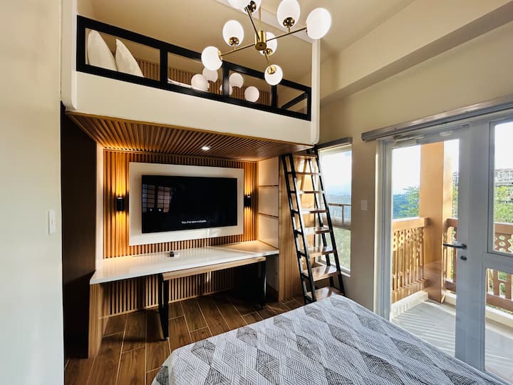 Cozy Loft Suite-twinlakes Manor - Alfonso