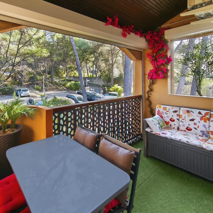 Studio 4 Pers Avec Terrasse Et Piscine Sanary - Sanary-sur-Mer