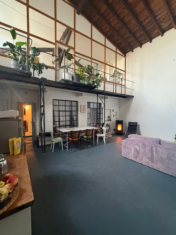 Ruhiges Loftatelier Auf Künstlergelände - Cologne