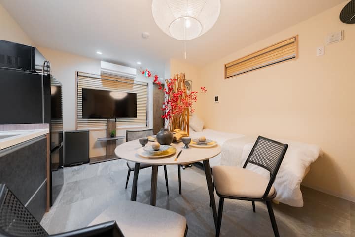 (金)京都駅近く グループ利用に最適な一軒家 ベッド9台 お風呂2台 トイレ3台 - Kioto